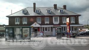 Inn by the Sea in Lee Town, Lee on the Solent : Pubs Galore