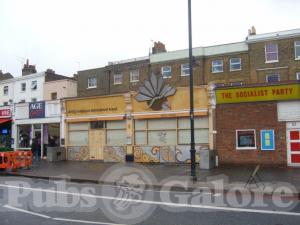 Cafe Sol Dos in Clapham, SW4 : Pubs Galore