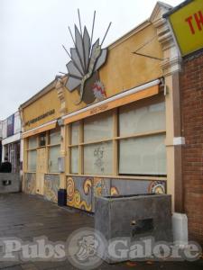 Cafe Sol Dos in Clapham, SW4 : Pubs Galore