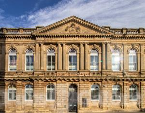 The Mile Castle (Lloyds No 1) in Newcastle Upon Tyne : Pubs Galore