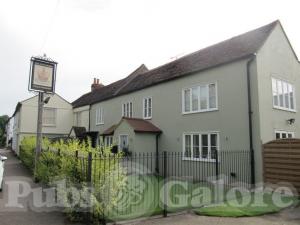The Old Crown in Hadham Cross, Much Hadham : Pubs Galore