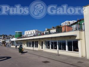 Harvester Beacon Quay in Torquay : Pubs Galore