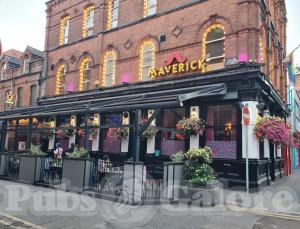 Maverick in Belfast : Pubs Galore
