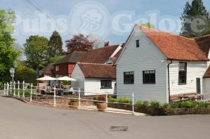 Gomshall Mill in Gomshall (near Guildford) : Pubs Galore