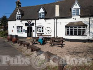 The Crown Inn in Peopleton (near Pershore) : Pubs Galore