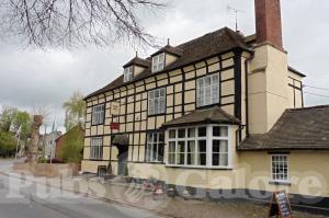 The Bateman Arms in Shobdon (near Leominster) : Pubs Galore