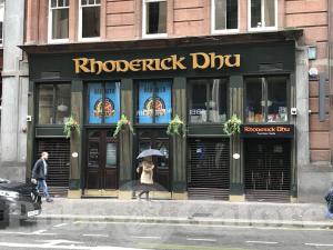 Rhoderick Dhu in Glasgow : Pubs Galore