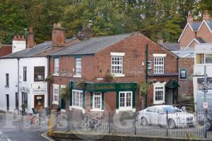Saddlers Arms in Lymm : Pubs Galore