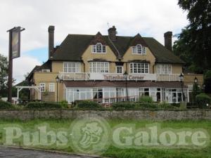 Tattenham Corner in Epsom Downs (near Epsom) : Pubs Galore