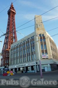 The Albert and The Lion (JD Wetherspoon) in Blackpool : Pubs Galore