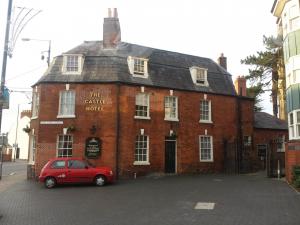 The Castle Hotel in Devizes : Pubs Galore