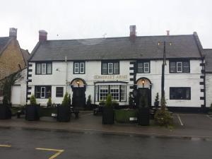 The Somerset Arms in Semington (near Trowbridge) : Pubs Galore