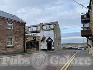 The Bamburgh Castle Inn in Seahouses : Pubs Galore