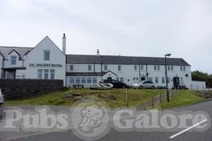 Lochmaddy Hotel in Lochmaddy (near North Uist) : Pubs Galore