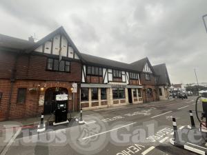 The Gander in Sutton : Pubs Galore
