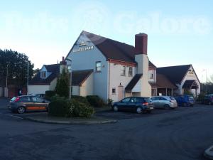 The College Farm in Watchfield (near Swindon) : Pubs Galore