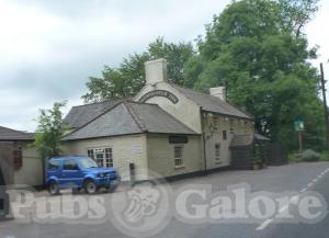 Windwhistle Inn in Cricket St. Thomas (near Chard) : Pubs Galore