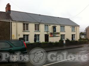 The Tregib Arms in Upper Brynamman (near Ammanford) : Pubs Galore