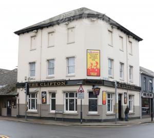 The Clifton in Roath, Cardiff : Pubs Galore