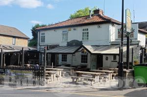 The Ring O' Bells Inn in Swinton (near Mexborough) : Pubs Galore