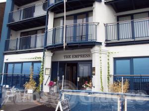 Empress in Littlehampton : Pubs Galore