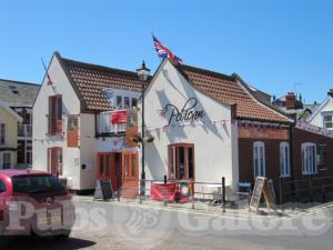Pelican Bar & Grill in Aldeburgh : Pubs Galore