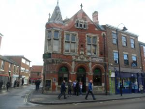 Bar Paradise in Selby : Pubs Galore