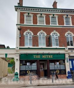 The Mitre in Crediton : Pubs Galore