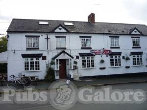 The Railway Inn in Forden (near Welshpool) : Pubs Galore