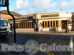 The Shay Wake (JD Wetherspoon) in Shaw (near Oldham) : Pubs Galore