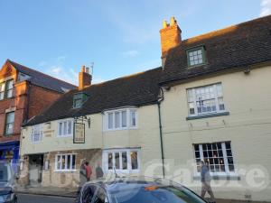 The George Inn in Oakham : Pubs Galore