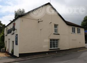 Unicorn Inn in Pontypool : Pubs Galore