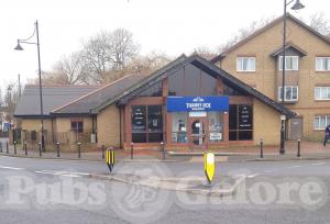 Thames Side Brewery Taproom in Staines Town, Staines Upon Thames : Pubs ...