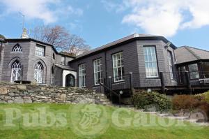 Plas y Brenin in Capel Curig (near Betws-Y-Coed) : Pubs Galore