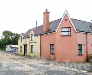 Fronfelen Arms in Temple Bar (near Lampeter) : Pubs Galore