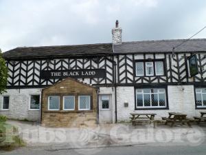 Olde Black Ladd in Grains Bar (near Oldham) : Pubs Galore