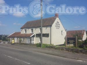 Walton Gateway in Walton (near Street) : Pubs Galore