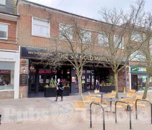 Six Gold Martlets (JD Wetherspoon) in Burgess Hill : Pubs Galore