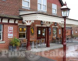 Bessemer Arms in Sheffield Park (near Uckfield) : Pubs Galore