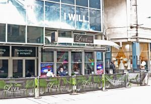 The Live Lounge in Cardiff : Pubs Galore