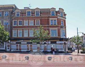 The Devonshire in Bexhill-On-Sea : Pubs Galore