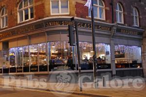 Lobby 1867 in Wakefield : Pubs Galore
