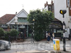 The Mossy Well (JD Wetherspoon) in Muswell Hill, N10 : Pubs Galore