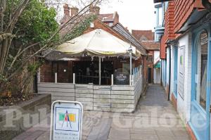 The Alley Bar in Guildford : Pubs Galore