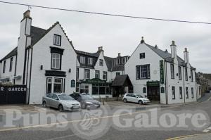 New Inn Hotel in Ellon : Pubs Galore