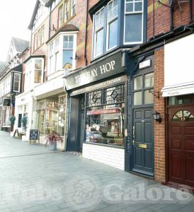 Bay Hop in Colwyn Bay : Pubs Galore