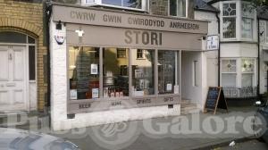 Stori in Bala : Pubs Galore