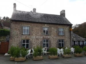 The Wild Hare (The Royal George) in Tintern (near Chepstow) : Pubs Galore