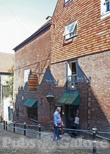 The Grapevine in Rye : Pubs Galore