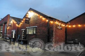 Nailmaker Brewery Tap in Darton (near Barnsley) : Pubs Galore